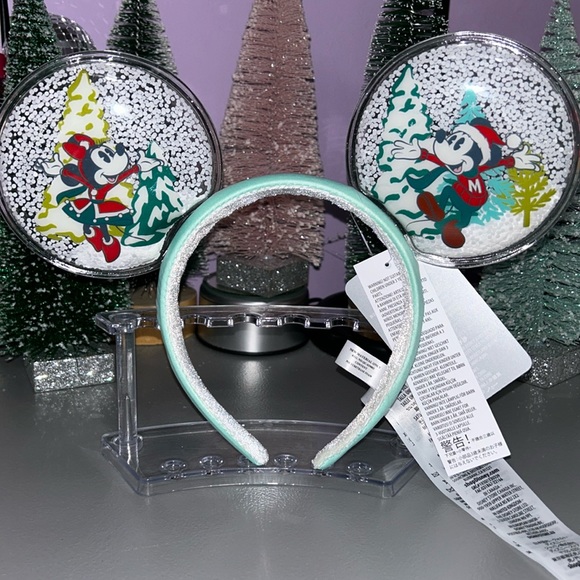 Disney | Accessories | Disney Mickey Minnie Snow Globe Ears | Poshmark